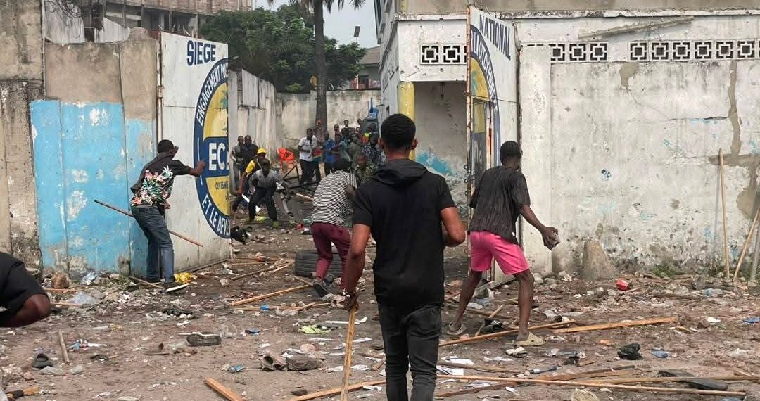 Kinshasa : le sit-in de l’opposition vire au drame ! - Agora Grands-Lacs
